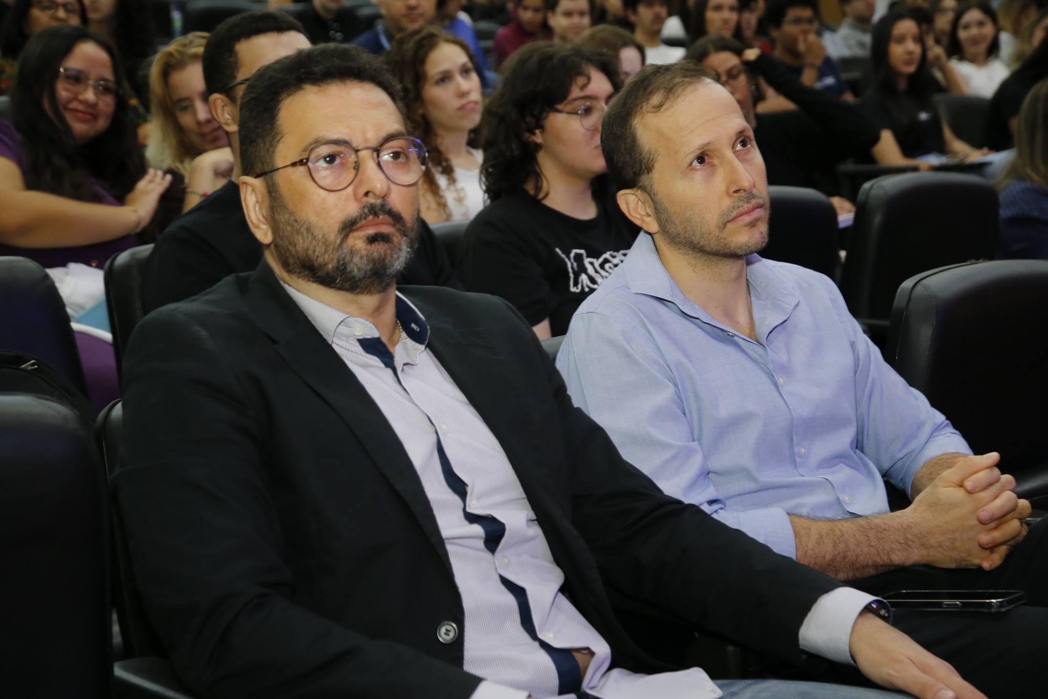 CAPTEI: Gerson Camarotti é destaque no evento que celebra os 25 anos de Jornalismo da Unifor ...